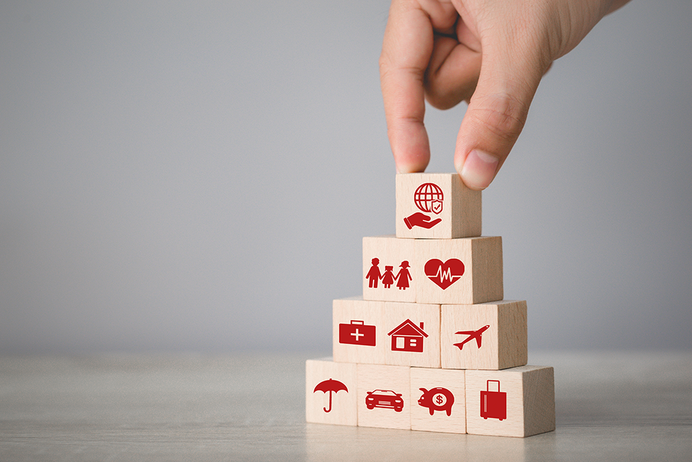 Learn How Insurers Use DBS APIs to Delight Customers